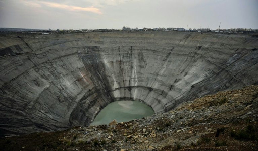 In Yakutia, Russia digs for diamonds in permafrost