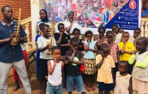 Encourage holiday makers to exercise entrepreneurship